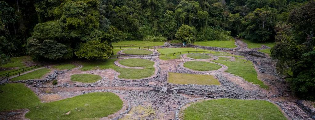 Conozca la historia del Monumento al Guayabo - Visit Costa Rica